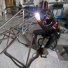 Engineering students build race car | Temple University College of ...